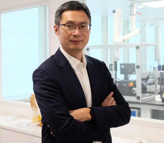 Prof Chen Xiaodong elected as Fellow of Royal Society - IDMxS